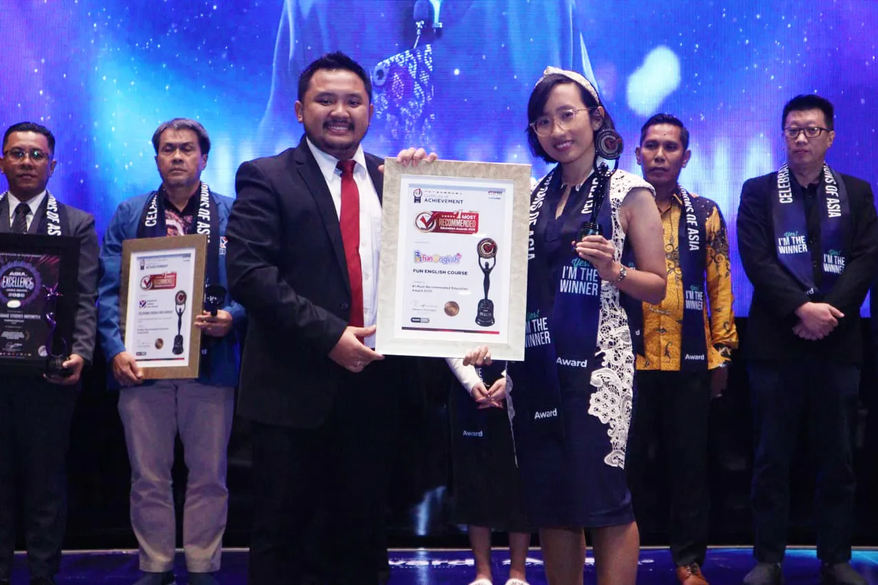 Fun English Course Raih Anugerah #1 Indonesia Most Recommended ...